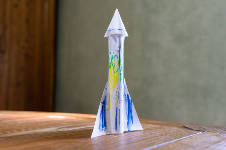 Fun STEM Activities Using Paper (And STEAM Too!) - STEMtropolis